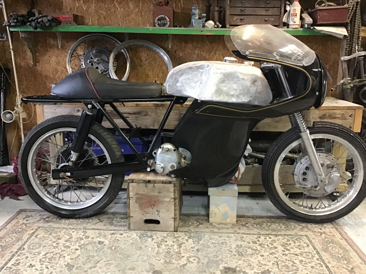 Shadow 70 Rolling Chassis for Sale in the UK – The Egli-Vincent
